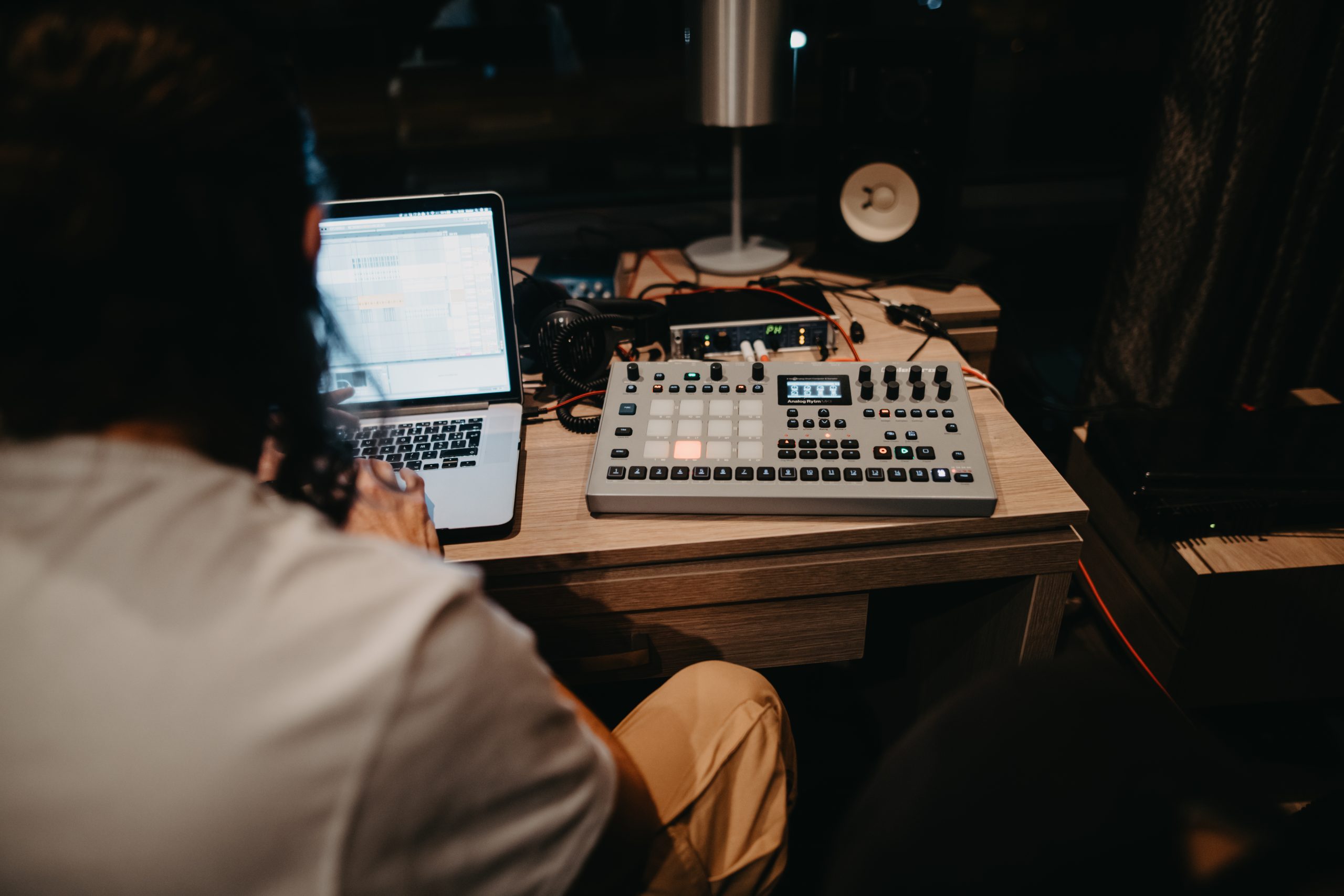 Pays-Bas | Découvrez les participants à la résidence de création hip ...